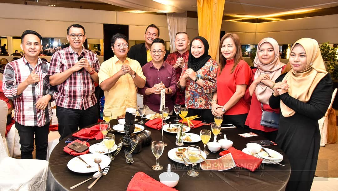 KUSKOP rai 100 pengamal media di Sabah - Warta Oriental