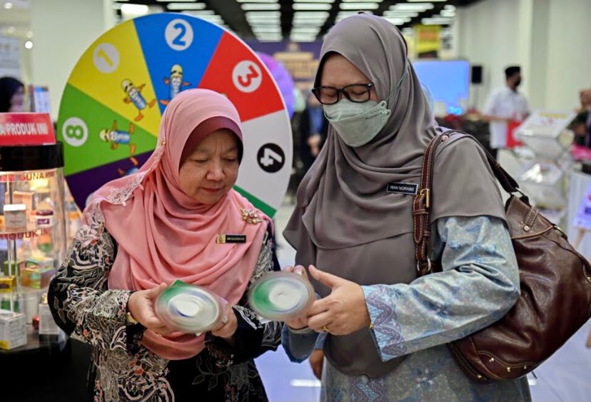 544 jenis produk ubat-ubatan, kosmetik tidak berdaftar dirampas - Warta ...
