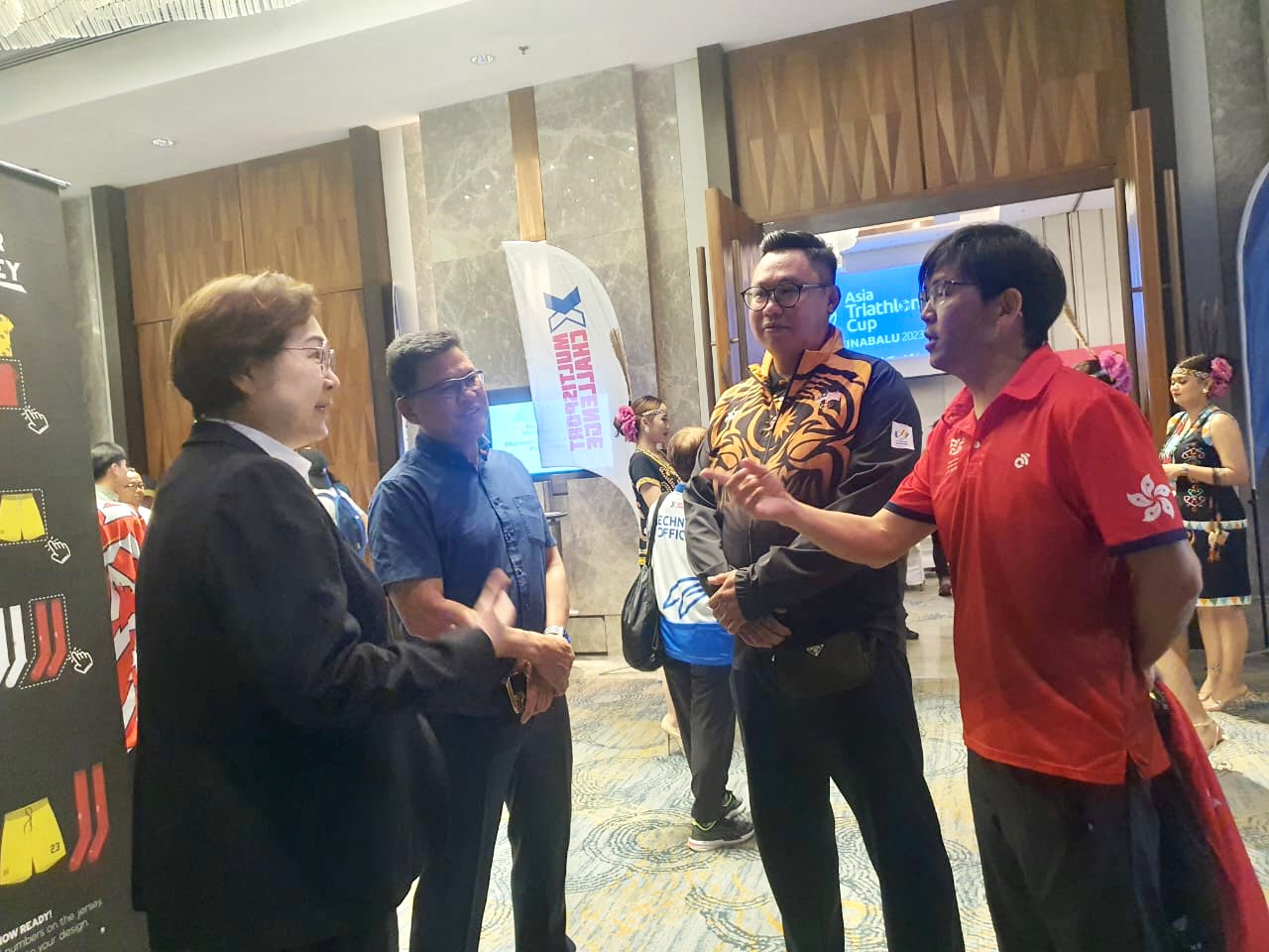 Liew hosts participants of Asia Triathlon Cup Kota Kinabalu, KKCity ...