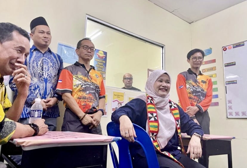 Kementerian Pendidikan komited tangani keciciran murid di Sabah | Warta ...