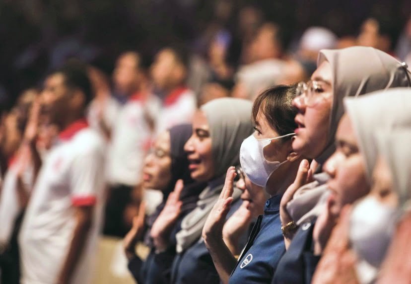 Projek rintis Dasar Gaji Progresif dibuka kepada 5 sektor | Warta Oriental