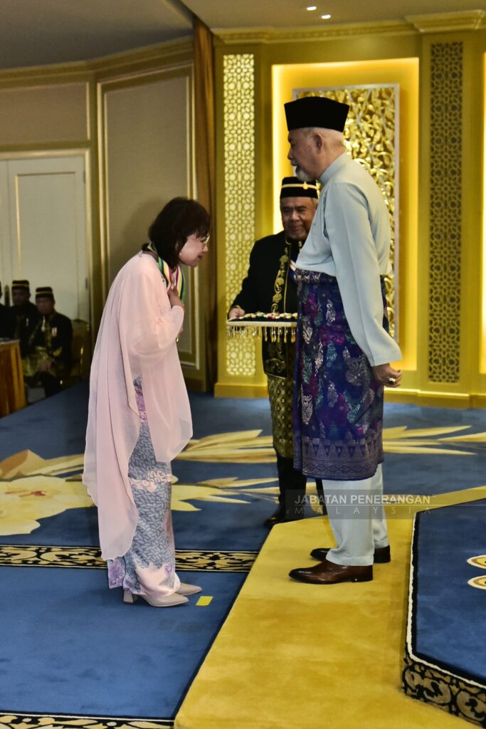 201 individu terima darjah Kebesaran, Bintang dan Pingat Negeri Sabah ...