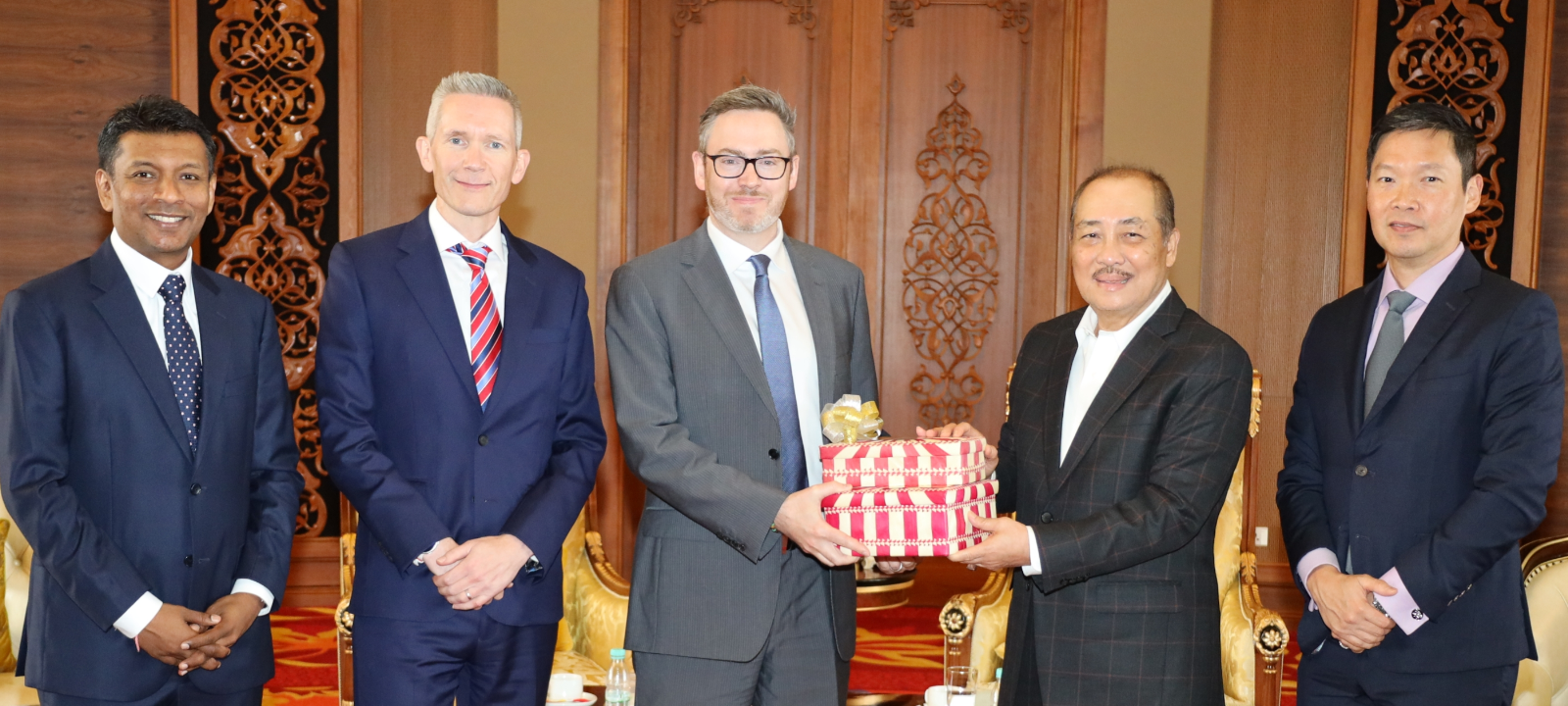 New ConocoPhillips Malaysia President meets CM | Warta Oriental