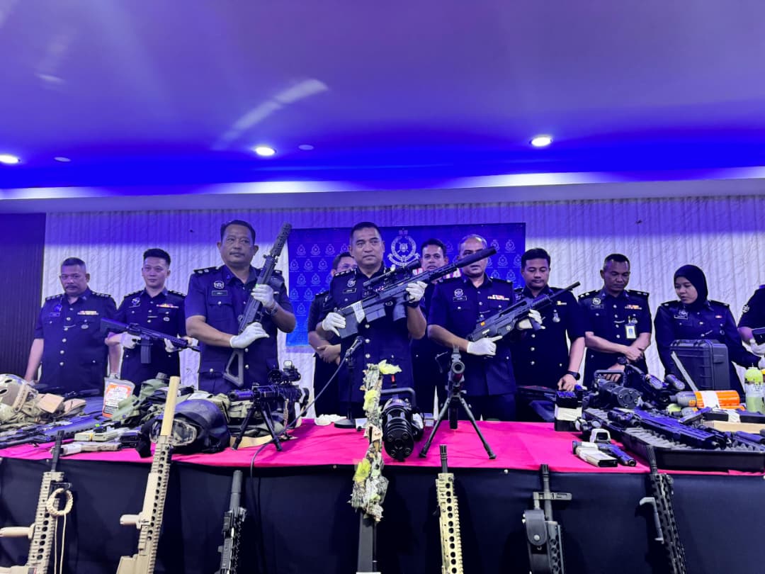 41 dicekup ‘main perang’ guna senjata tiruan pada Hari Merdeka | Warta ...